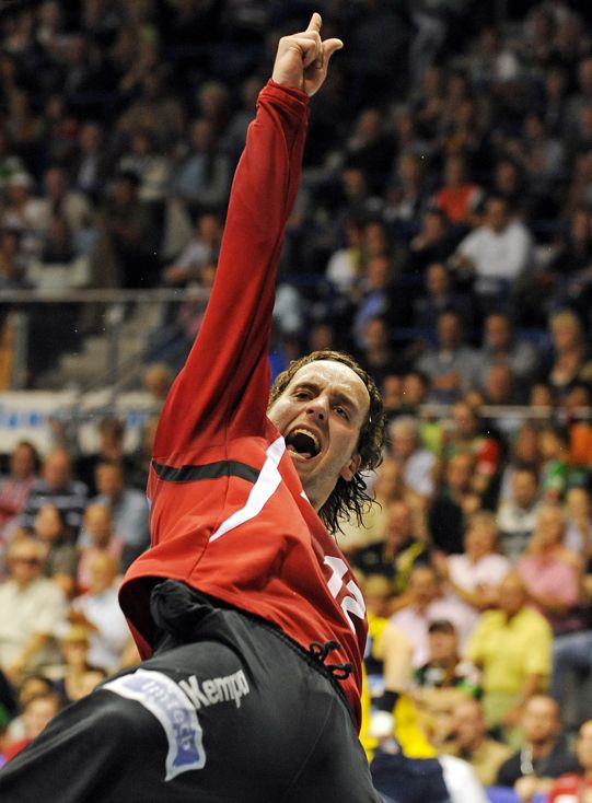 Bilder - Internationaler HEIDE-CUP 2009 - Handball-Förderverein e.V ...